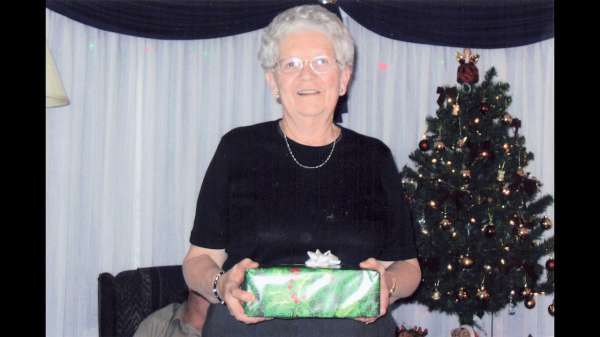 BRINTNELL: Mary Elizabeth (Taylor) of Exeter | Haskett Funeral Homes ...