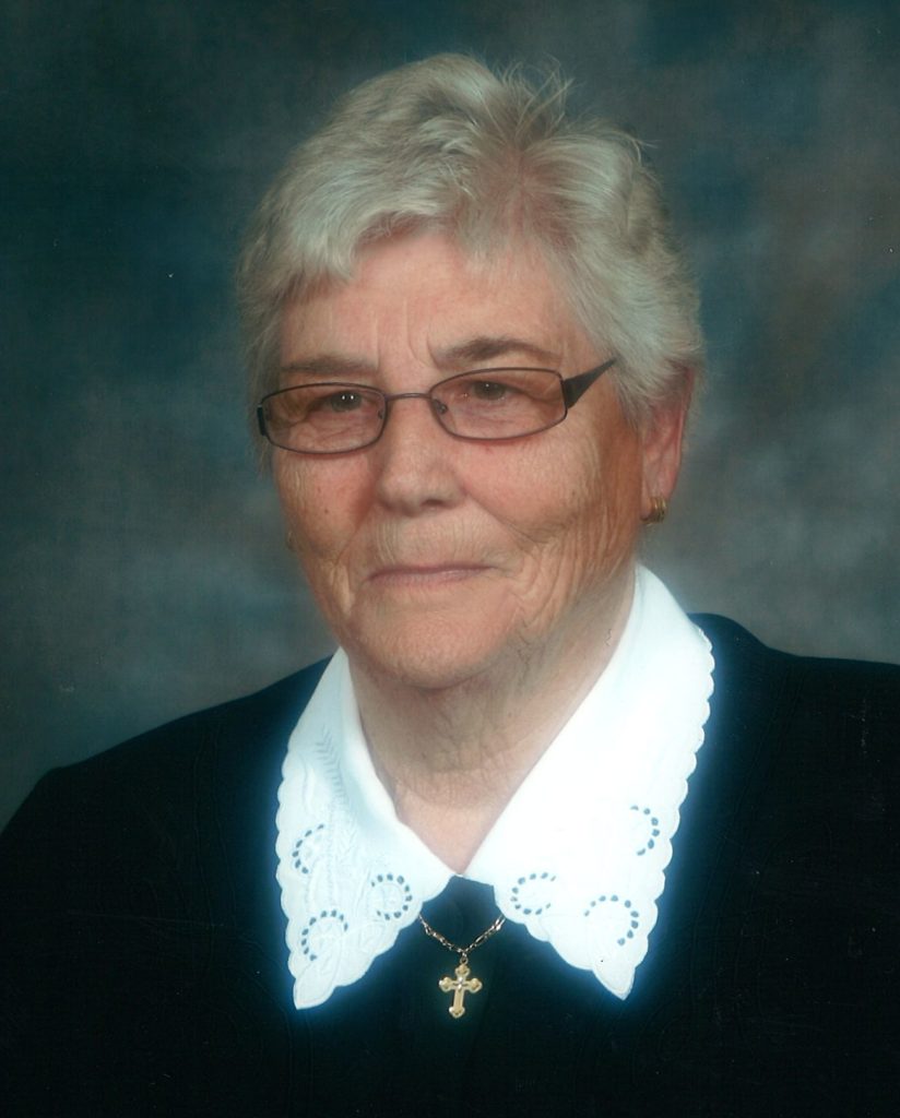 KLAVER: Elizabeth "Bep" | Haskett Funeral Homes | Exeter, Lucan ...