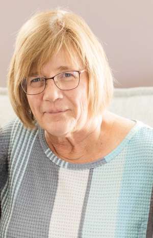THOMSON: Sandra (Schlegel) ‘Sandy’ of Exeter | Haskett Funeral Homes ...